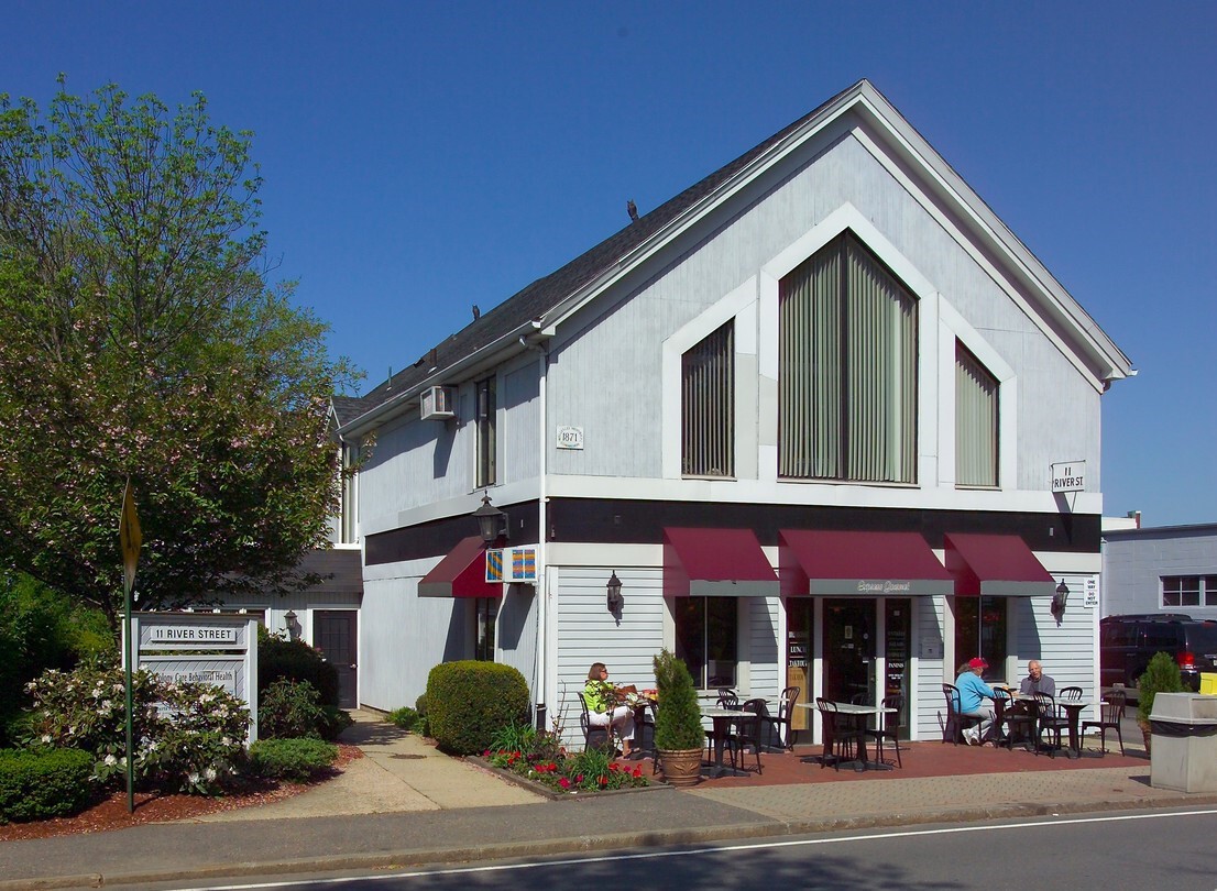 11 River Street Wellesley - Wyman Street Advisors